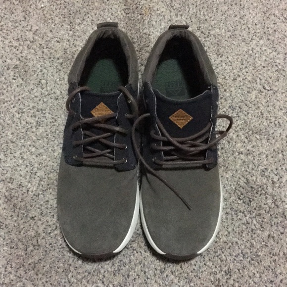 Reef | Shoes | Mens Reef Shoes Size 1 | Poshmark